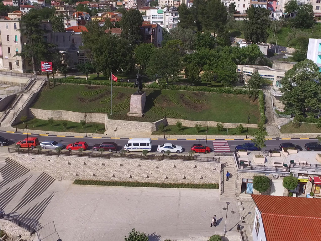 Works in Kruja's centre. - Bami shpk